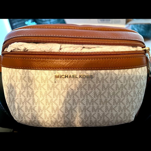Michael Kors | Bags | Michael Kors Brand New Classic Waist Bag | Poshmark